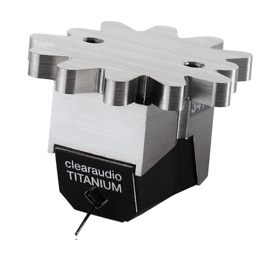Clearaudio Titanium V2 phono cartridge | LP GEAR